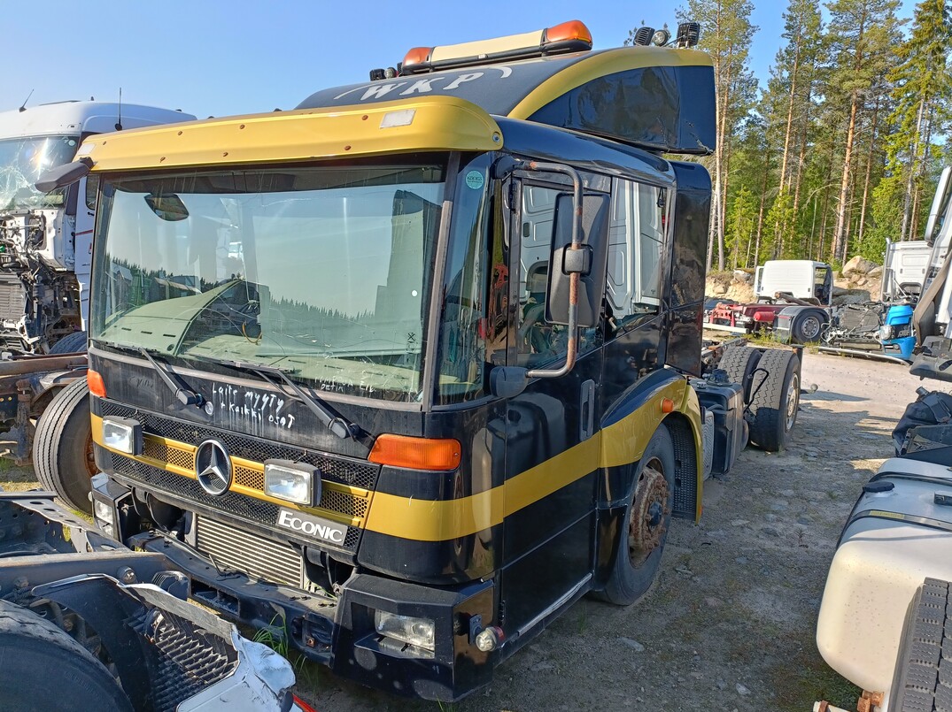 Mercedes-Benz ECONIC 1823 » RM-Trucks