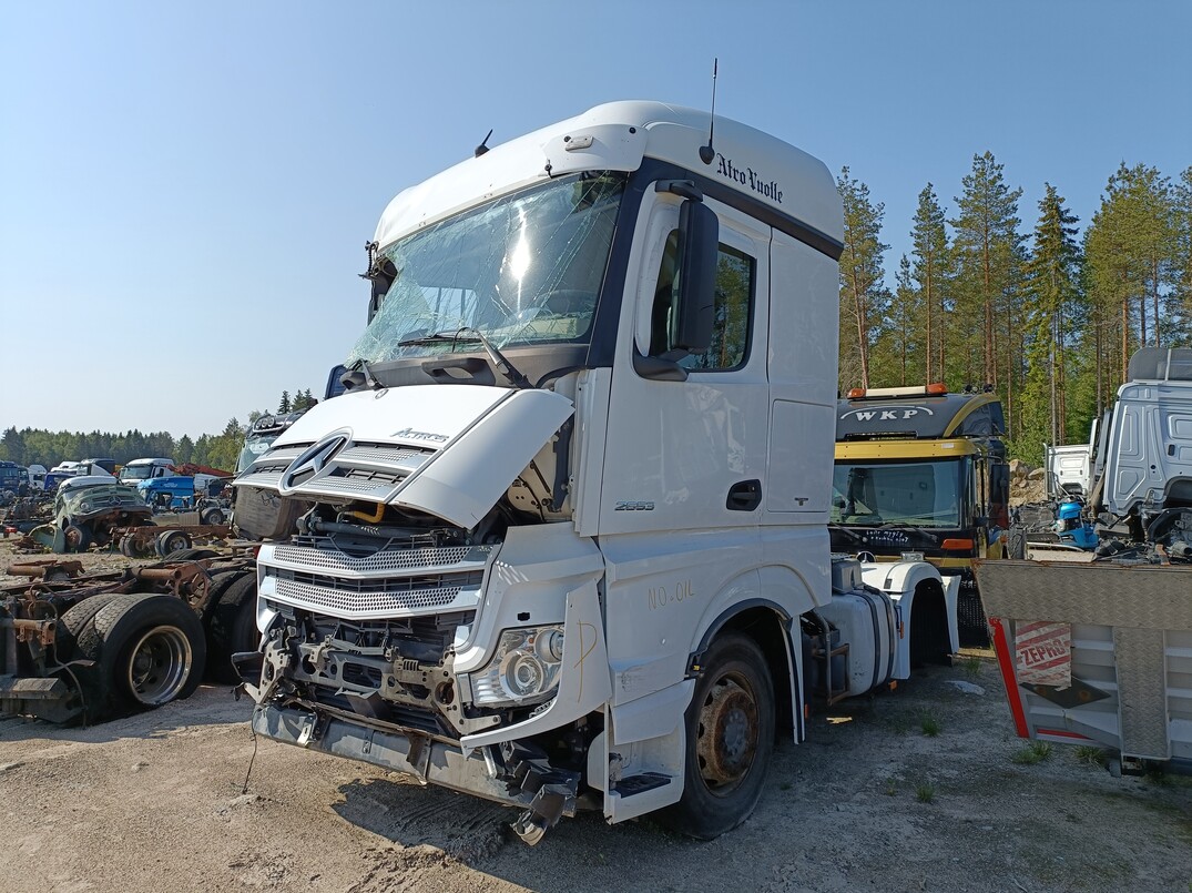 Mercedes-Benz ACTROS » RM-Trucks